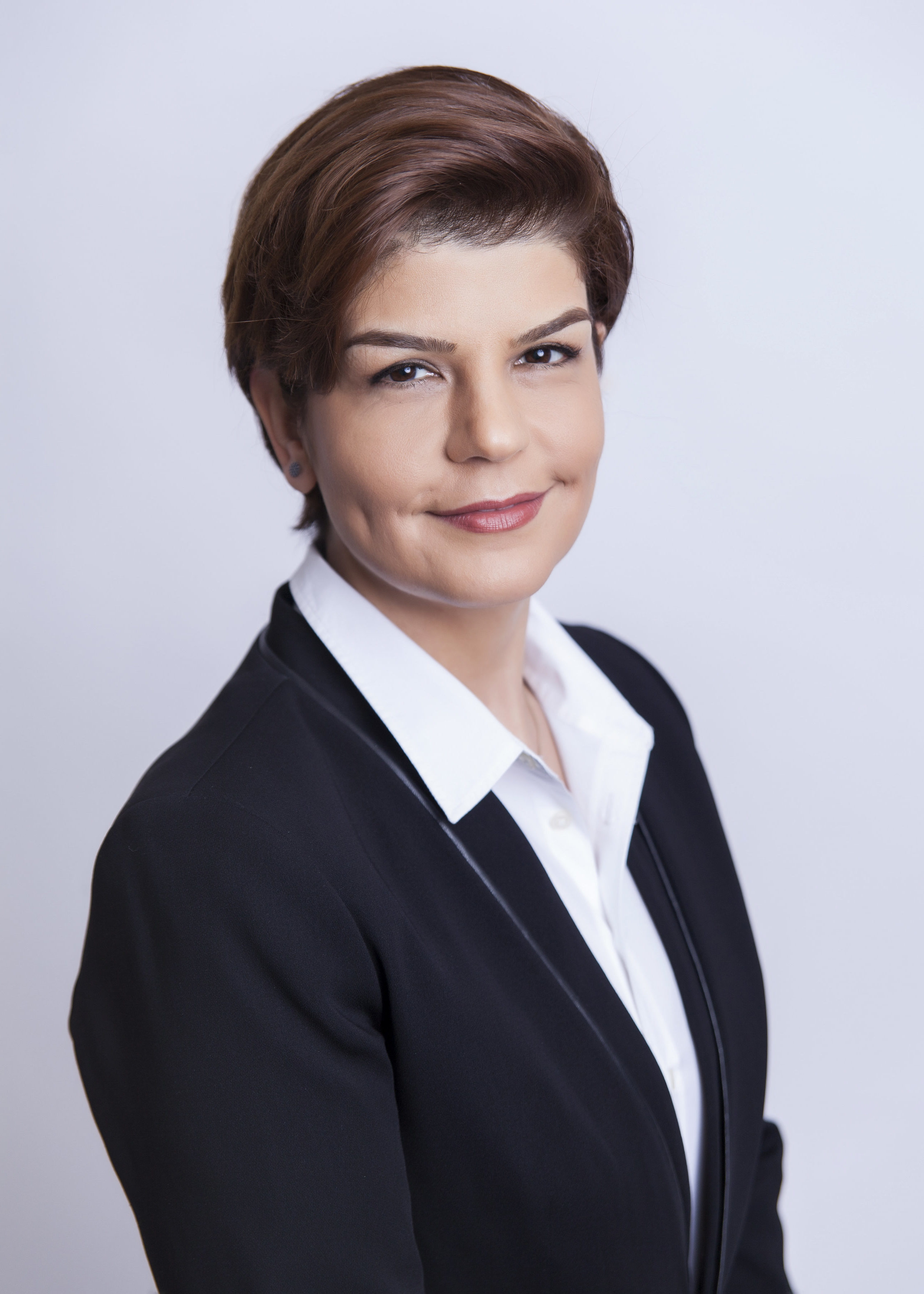 Afsaneh Tehrani Zadeh